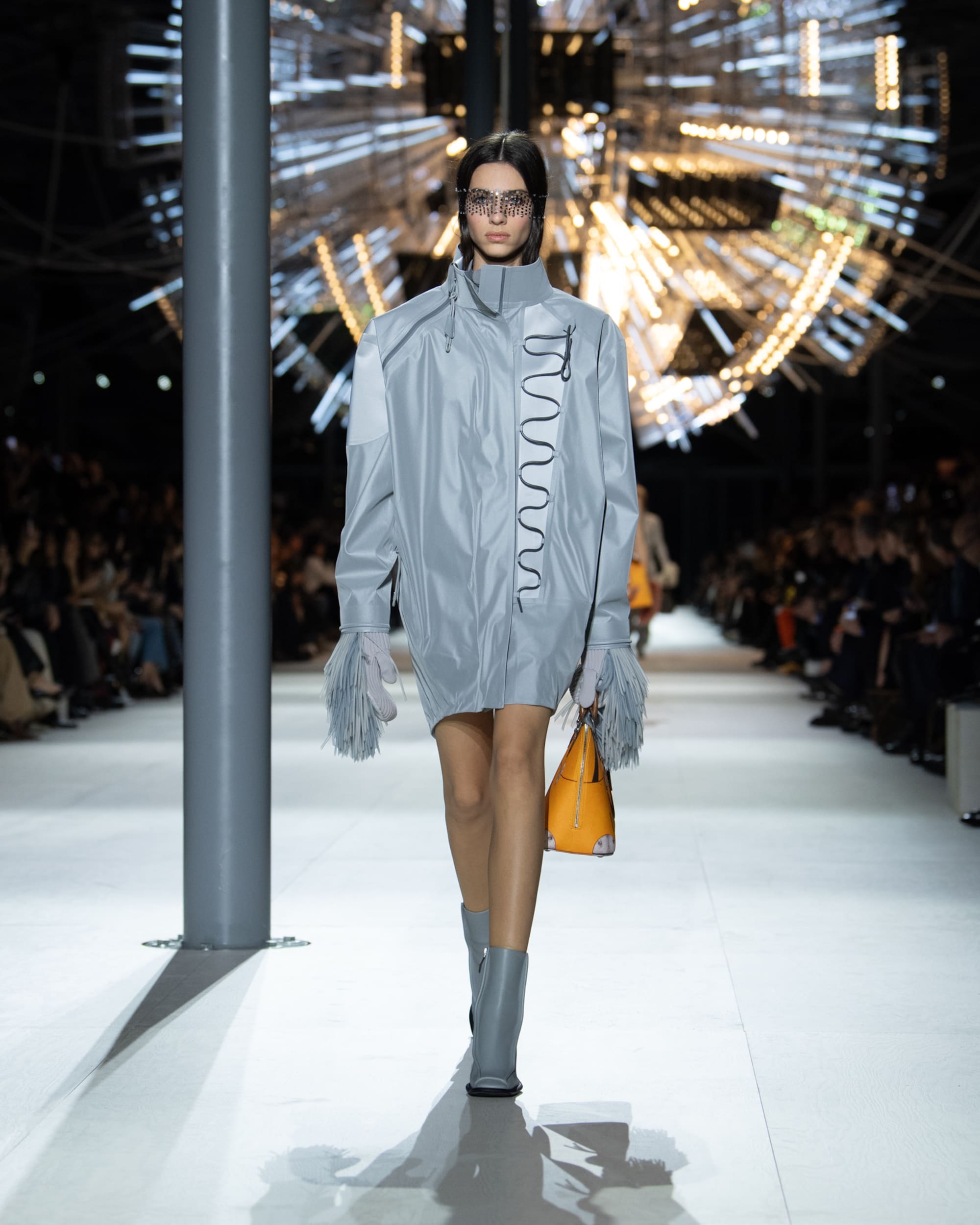 Women's Fall-Winter 2024 Show | LOUIS VUITTON