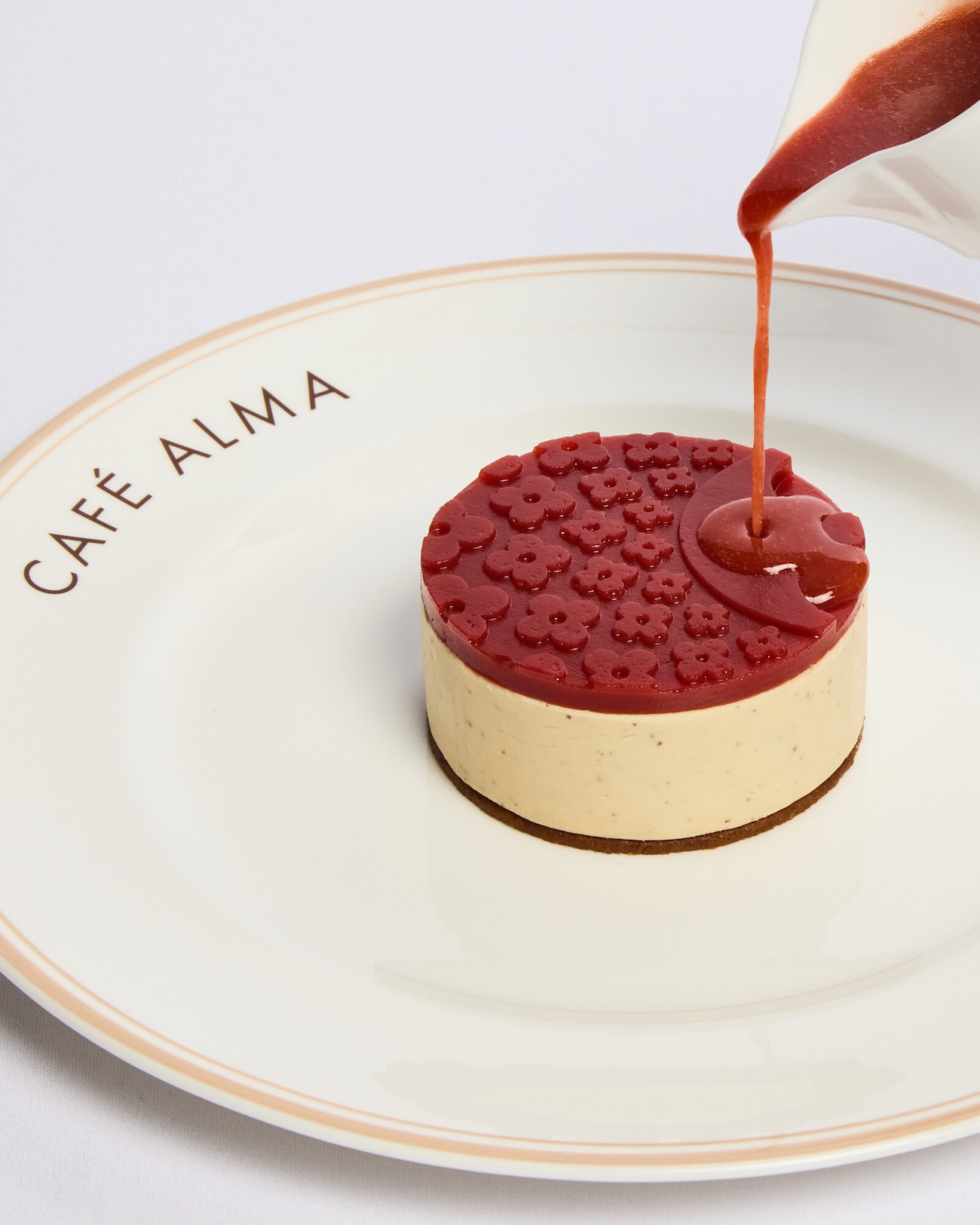 Café Alma | LOUIS VUITTON | LOUIS VUITTON