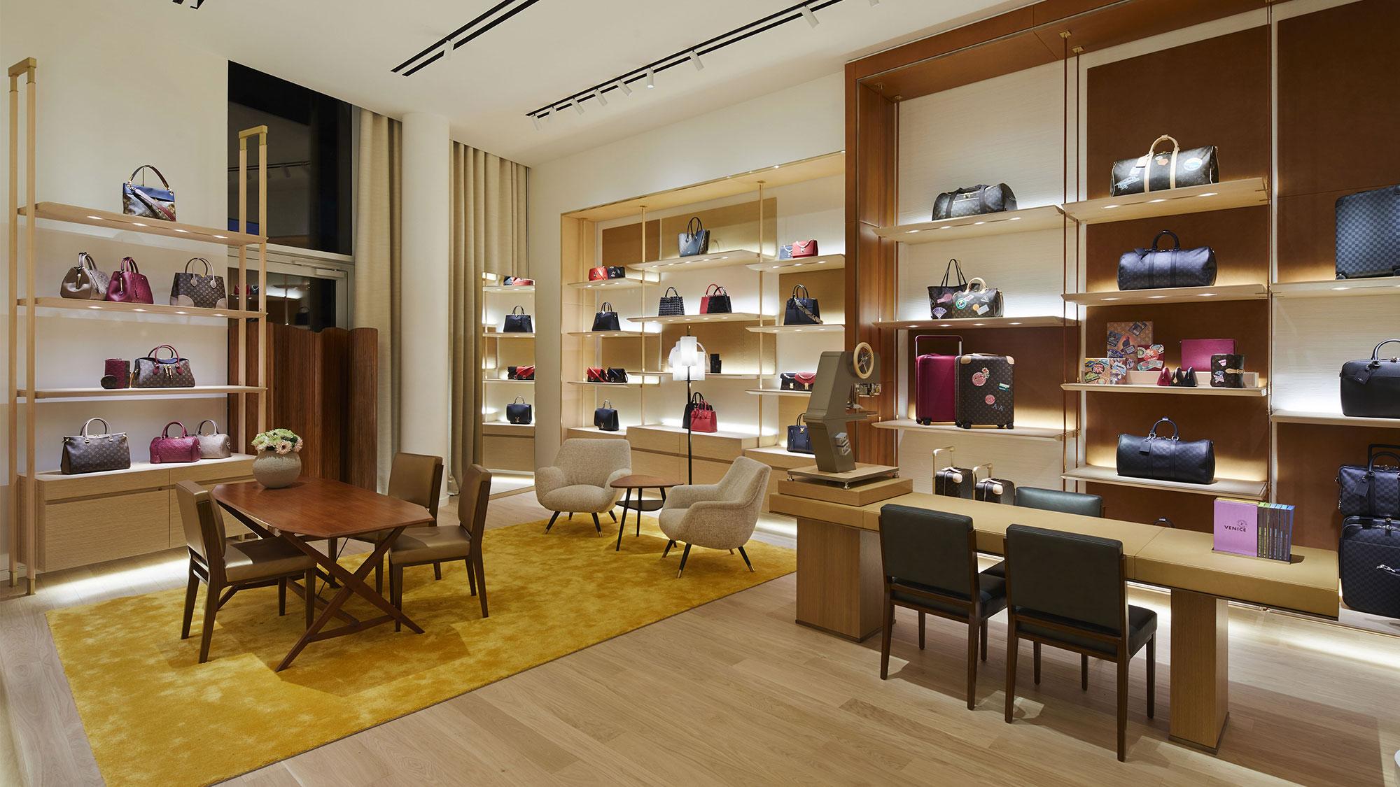 Louis Vuitton Stuttgart Store in Stuttgart, Germany | LOUIS VUITTON