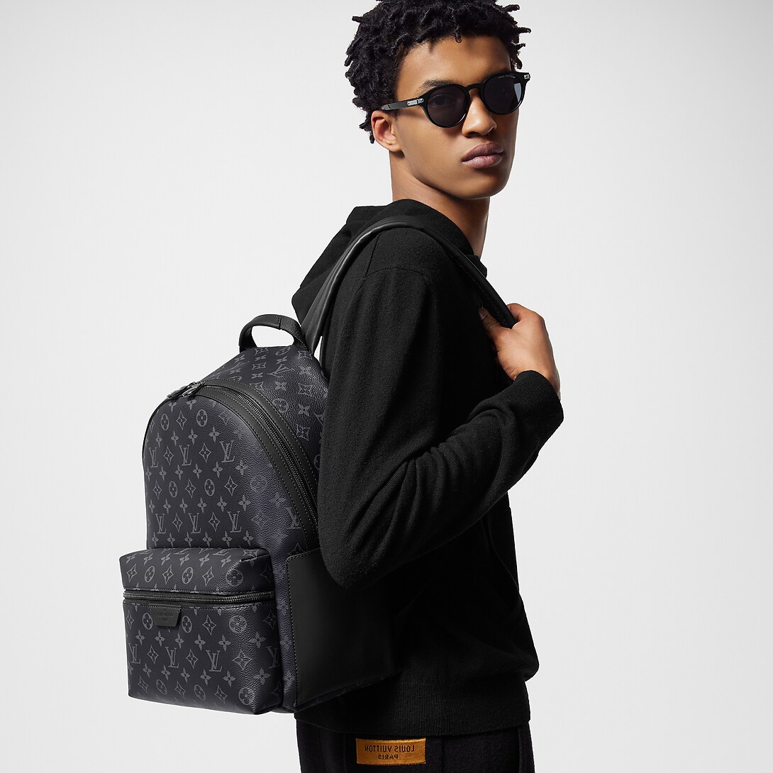 Discovery PM Backpack - Luxury Monogram Eclipse Grey | LOUIS VUITTON