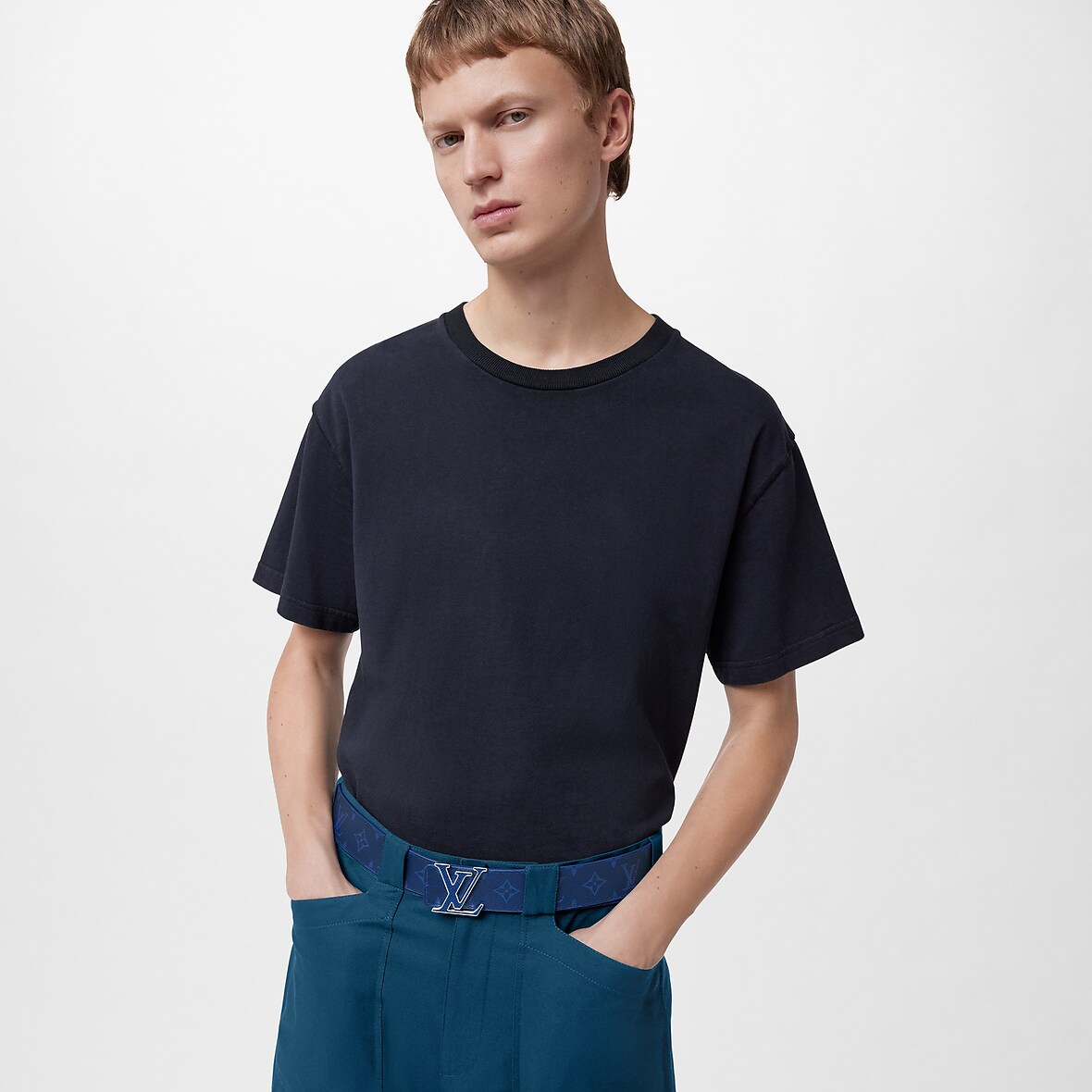 LV Initials 40mm Reversible Belt - Luxury Taigarama Blue | LOUIS VUITTON
