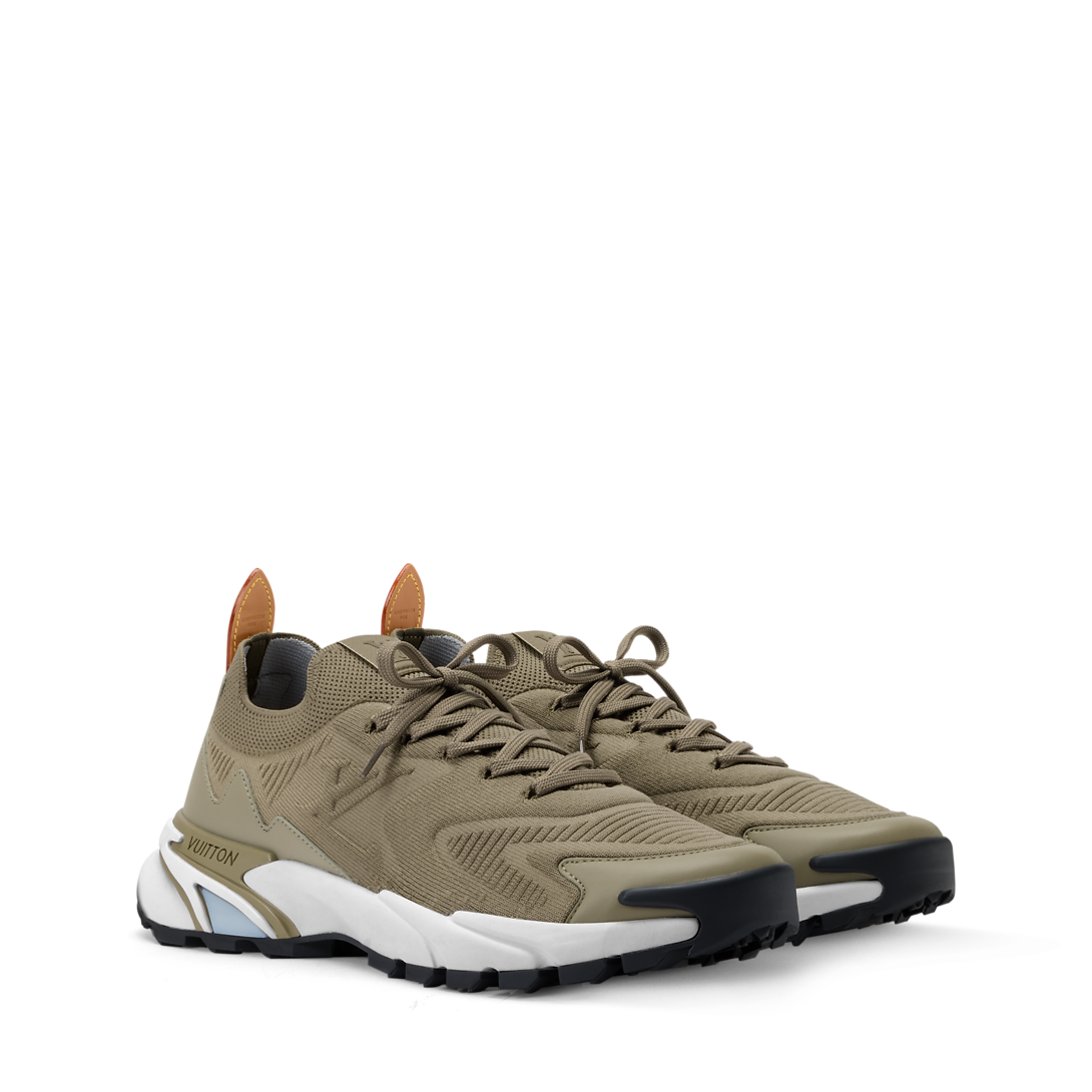 LV Runner Tatic Trainers - Luxury Grey | LOUIS VUITTON
