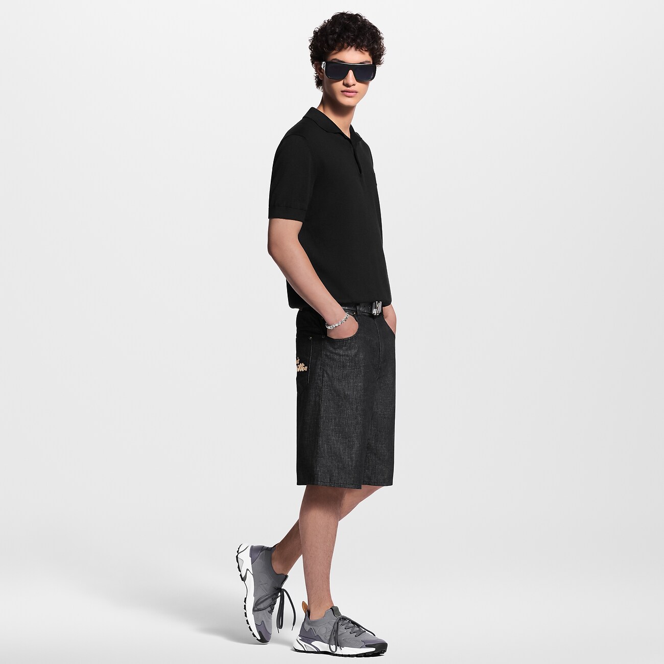 LV Runner Tatic Trainers - Luxury Grey | LOUIS VUITTON