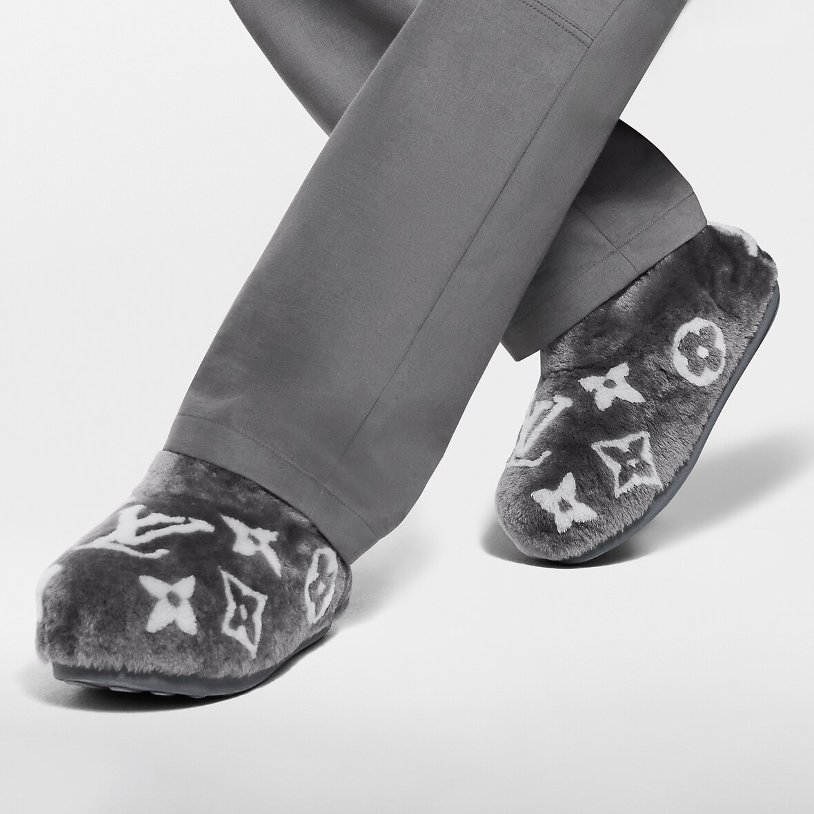 LV Yeti Slip On Trainers - Luxury Grey | LOUIS VUITTON