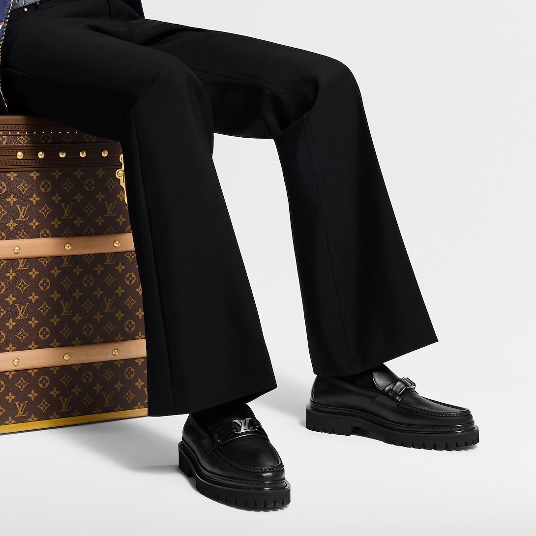 Major Loafers - Luxury Black | LOUIS VUITTON