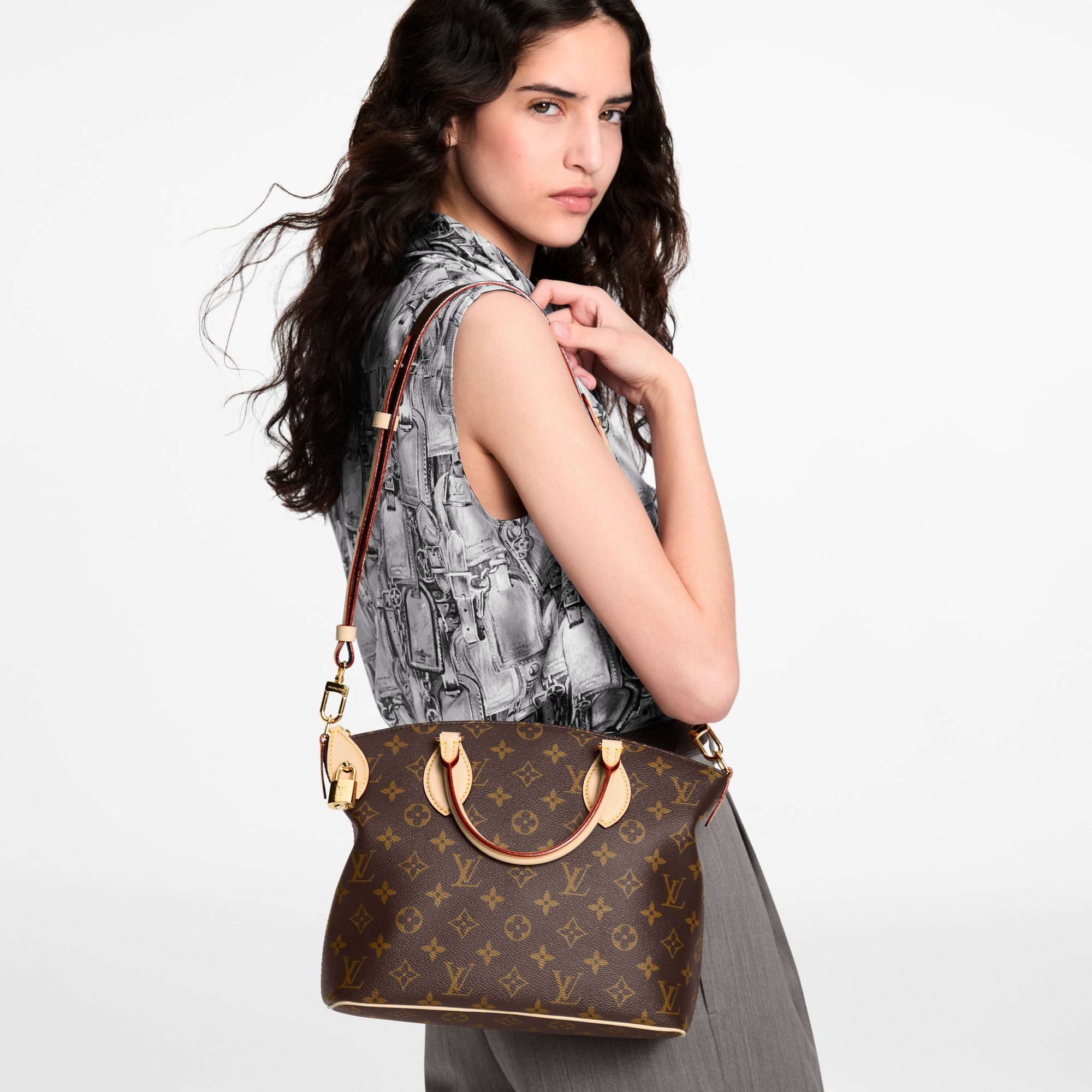 Neo Lockit PM Bag - Luxury Monogram Canvas Brown | LOUIS VUITTON