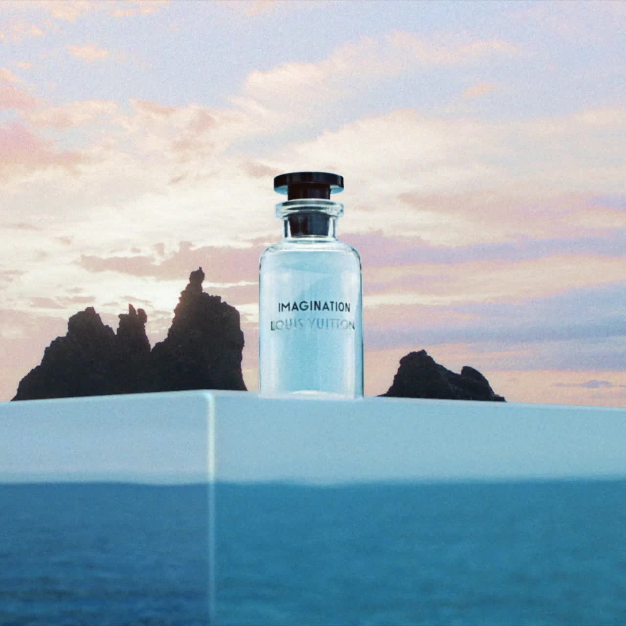 Amber-like Perfume Imagination | LOUIS VUITTON